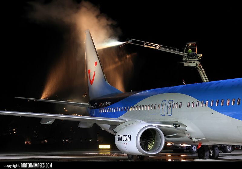 Boeing 737-8K5 TUI (UK) G-TAWG - AirTeamImages.com
