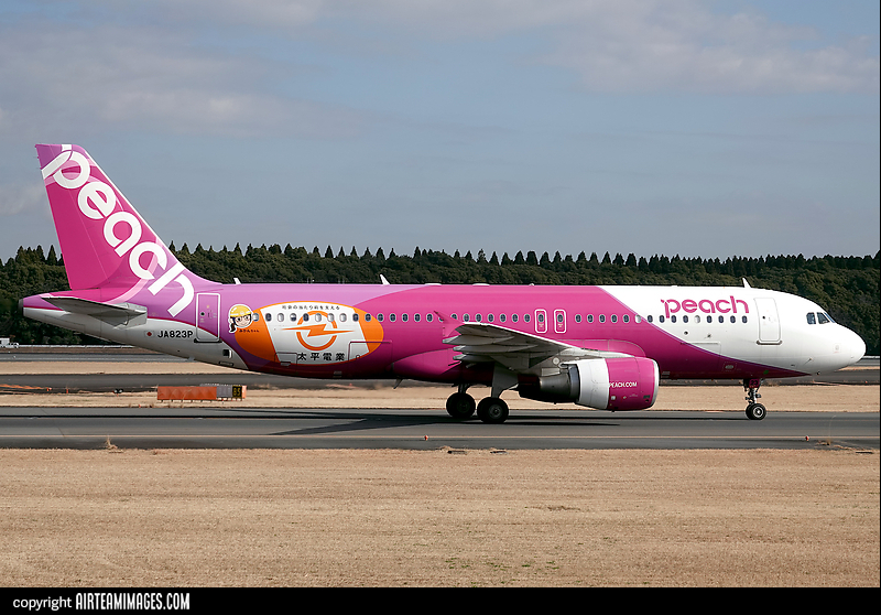 Airbus A320-214 Peach Aviation JA823P - AirTeamImages.com