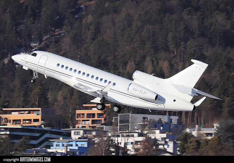 Dassault Falcon 7X Private PH-TLP - AirTeamImages.com