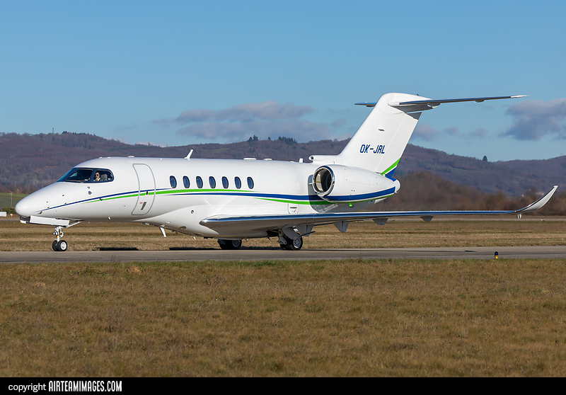 Cessna 700 Citation Longitude SmartWings OK-JRL - AirTeamImages.com