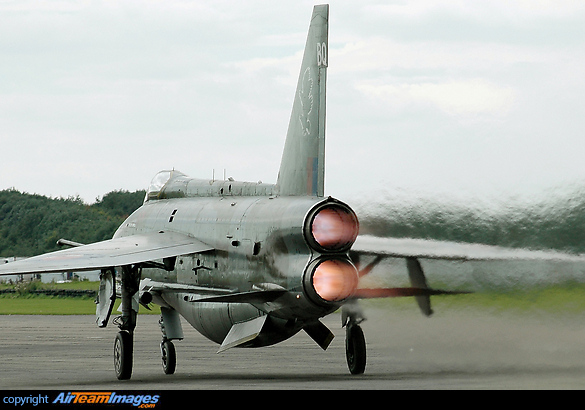 English Electric Lightning F6 UK - Royal Air Force XS904 ...