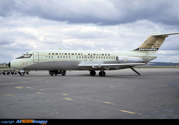 McDonnell Douglas DC-9 -15 Continental Airlines N8908 - AirTeamImages.com