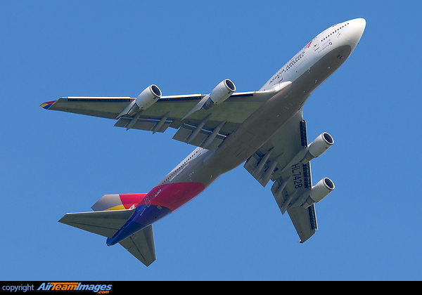 Boeing 747-48EM Asiana Airlines HL7428 - AirTeamImages.com