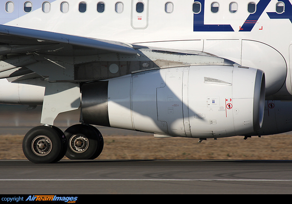 Airbus A318-121 LAN Airlines CC-CZS - AirTeamImages.com