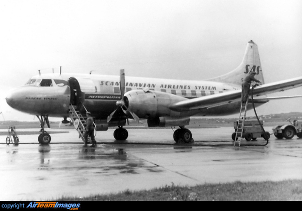 Convair CV-440 Metropolitan SAS - Scandinavian Airlines SE-BSR ...