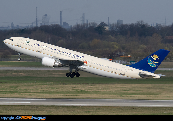 Airbus A300B4-605R Saudi Arabian Airlines TC-OAZ - AirTeamImages.com