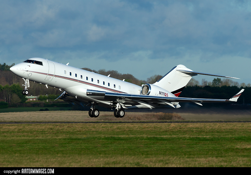 Bombardier Global 5000 NetJets Aviation N111QS - AirTeamImages.com