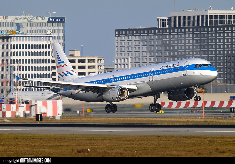 Airbus A321-231 American Airlines N581UW - AirTeamImages.com